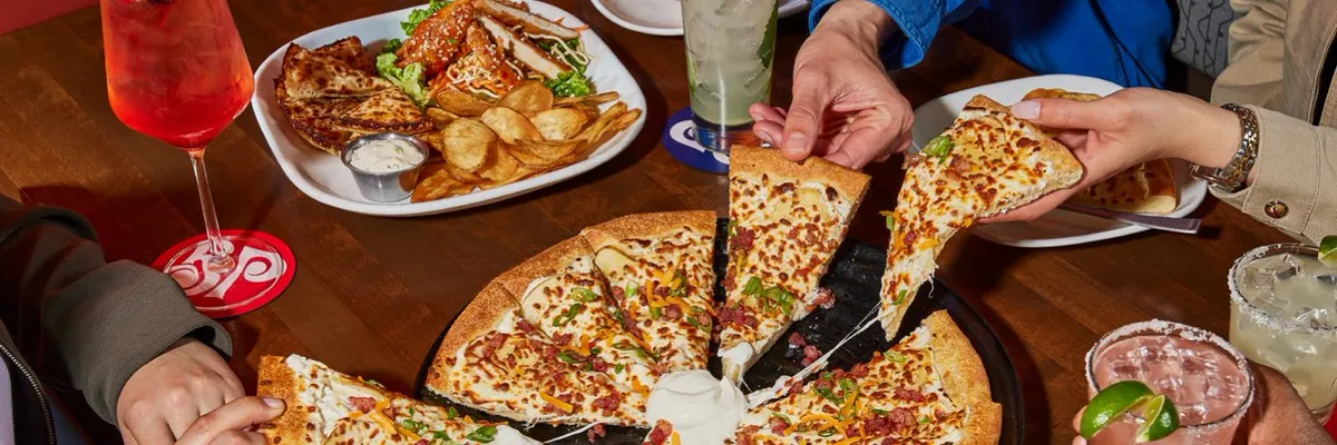 Boston Pizza Logo & Brand Assets (SVG, PNG and vector) - Brandfetch