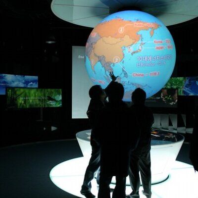 Magic Planet Logo & Brand Assets (SVG, PNG and vector) - Brandfetch