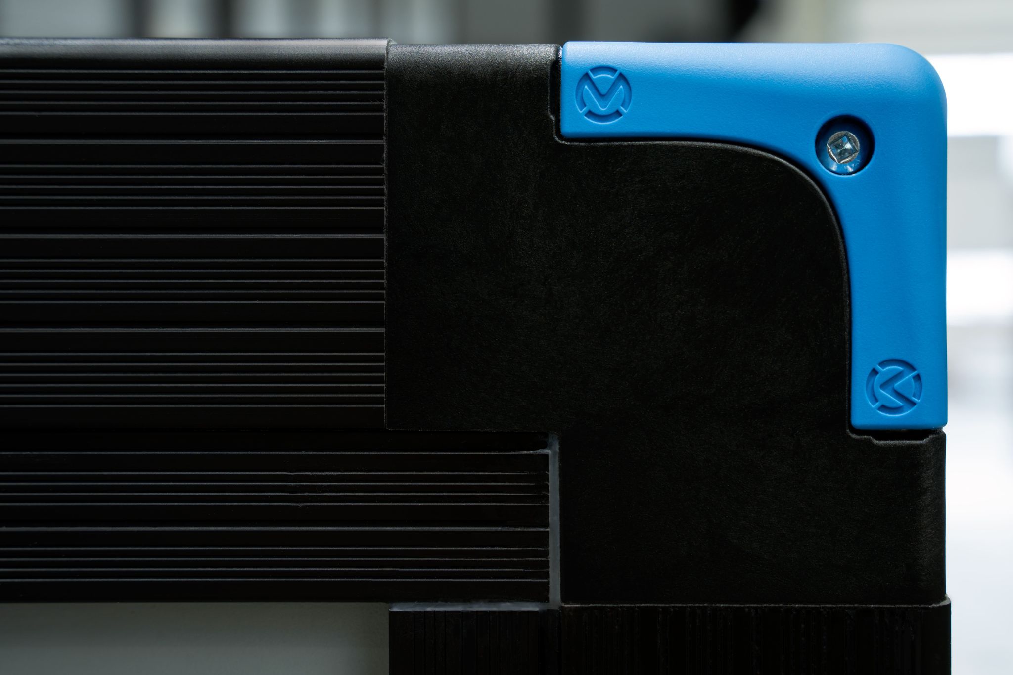 Munters Logo & Brand Assets (SVG, PNG and vector) - Brandfetch