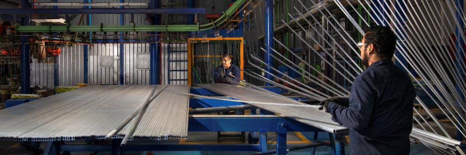 Grupo Cuprum Logo & Brand Assets (SVG, PNG and vector) - Brandfetch