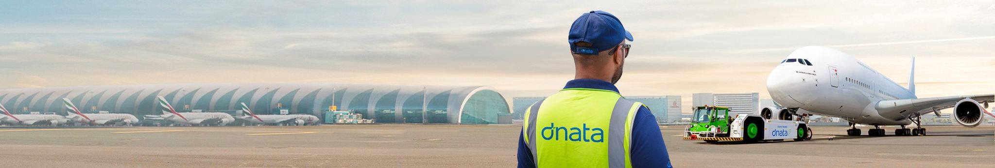 Dnata Logo & Brand Assets (SVG, PNG and vector) - Brandfetch