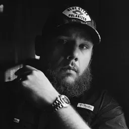Luke Combs Logo & Brand Assets (SVG, PNG and vector) - Brandfetch