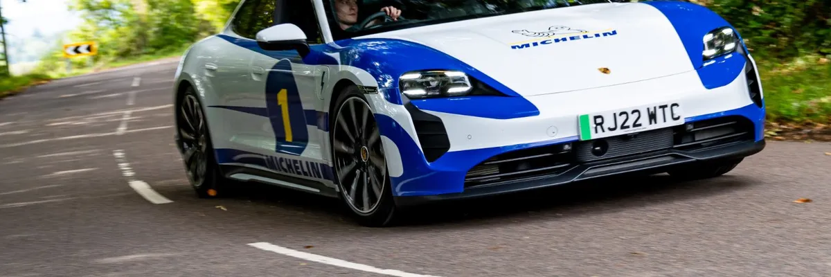 Michelin Logo & Brand Assets (SVG, PNG and vector) - Brandfetch