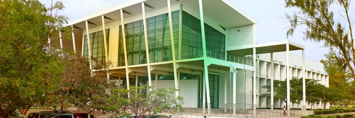 UEM Logo & Brand Assets (SVG, PNG and vector) - Brandfetch