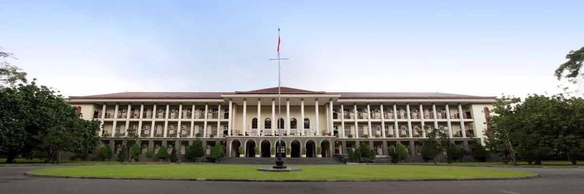 UGM Logo & Brand Assets (SVG, PNG and vector) - Brandfetch